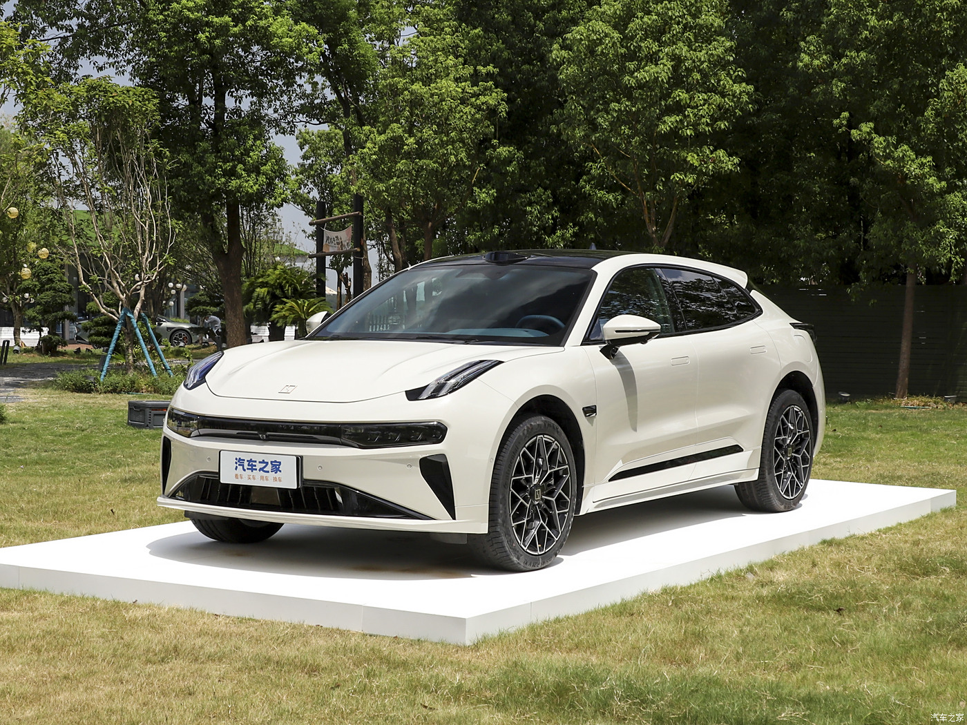 ZEEKR 001 YOU - Panda Car Export